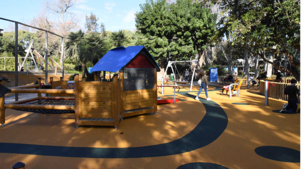 El Zoo estrena una nueva zona de juegos inclusivos | Zoo Barcelona